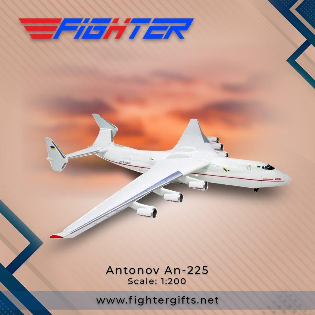 Antonov An-225 Model 1:200 Scale – Fighter Gifts