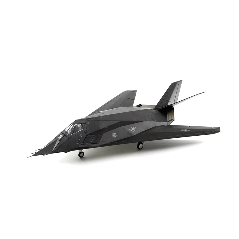 USAF F-117 Nighthawk Stealth Diecast Model – Fighter Gifts